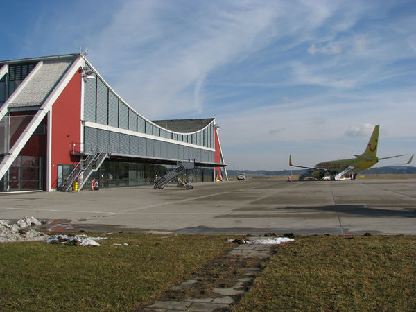 Memmingen Airport - SpottersWiki
